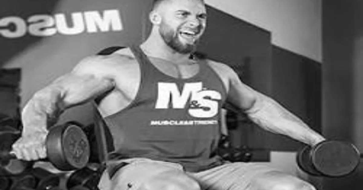 Unlock the V-Taper: The Exact "3D" Shoulder Blueprint Used by Chris ...
