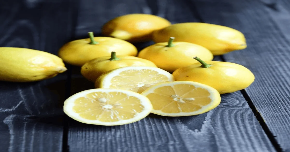 5 Amazing Health Benefits of Lemons, Backed by Science