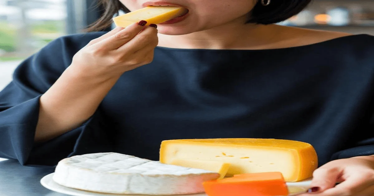 Can You Eat Cheese and Still Lose Weight? Experts Say YesIf You Do It Right