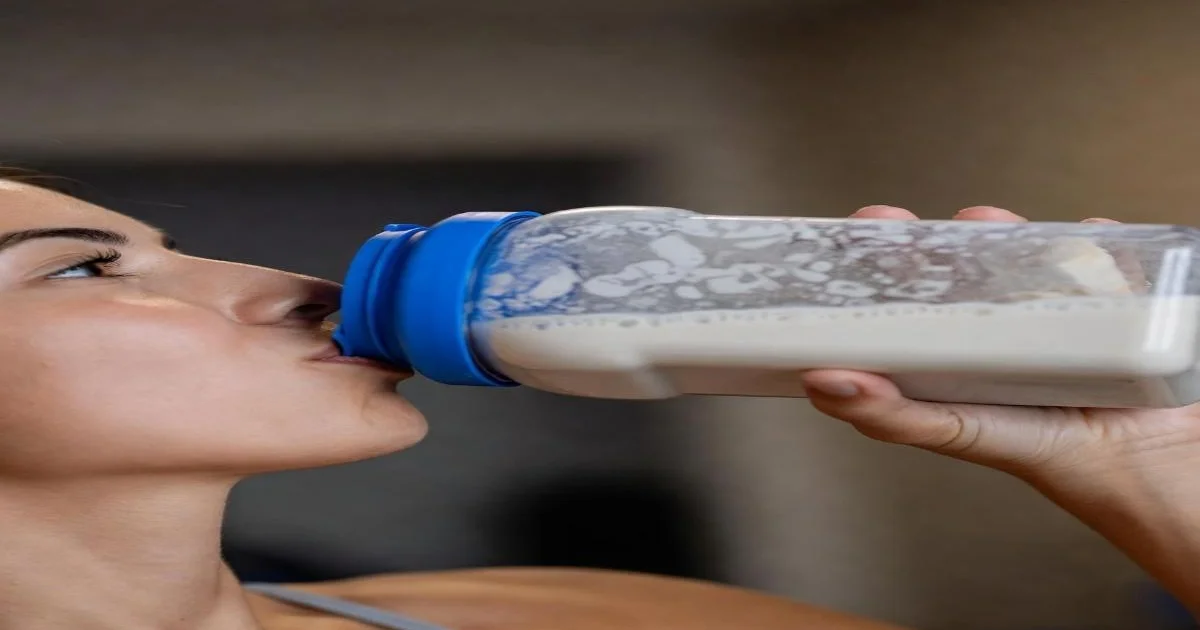 When Is the Best Time to Drink a Protein Shake? Experts Reveal the ...