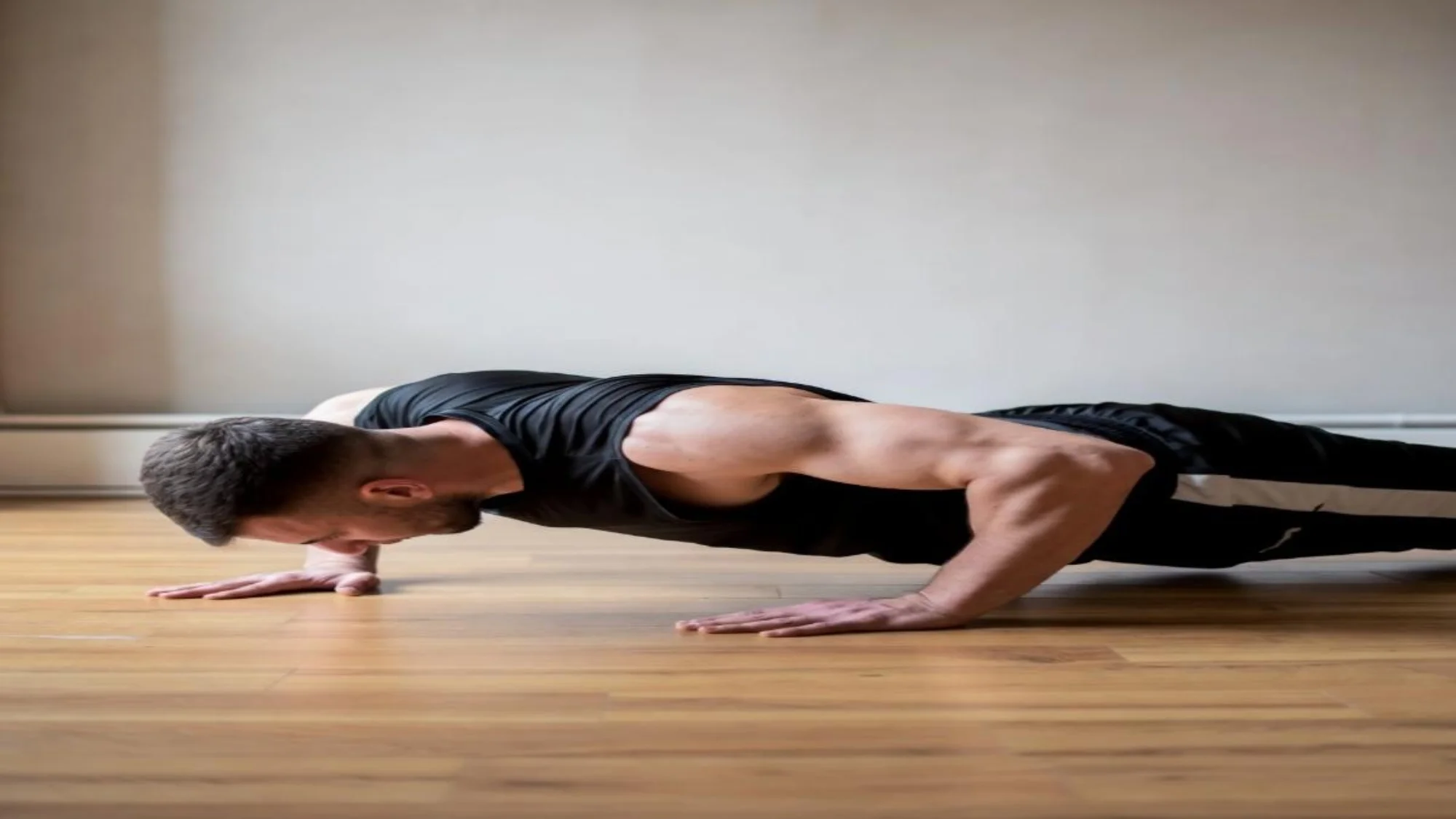 How Many Push-Ups Should You Be Able to Do at Your Age? The Fitness ...