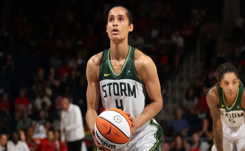 Chicago Sky Rebuild Fast After Angel Reese Trade: Can Skylar Diggins ...