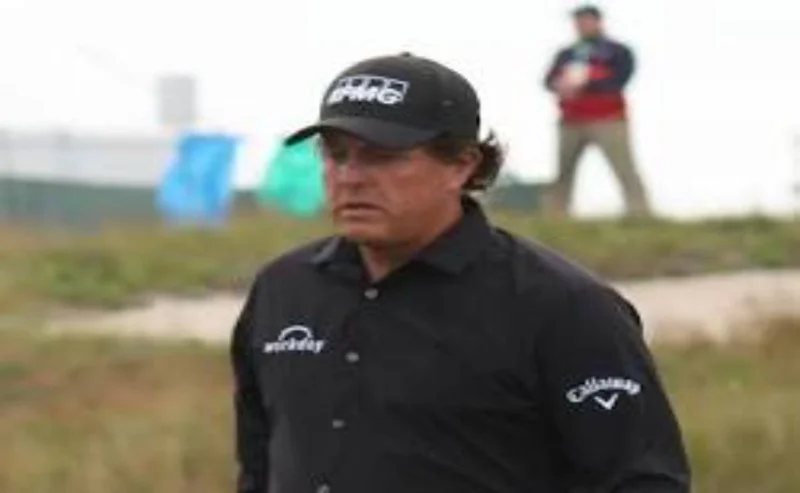 Golf Bombshell: Phil Mickelson Resigns from Exclusive Country Club Amid ...